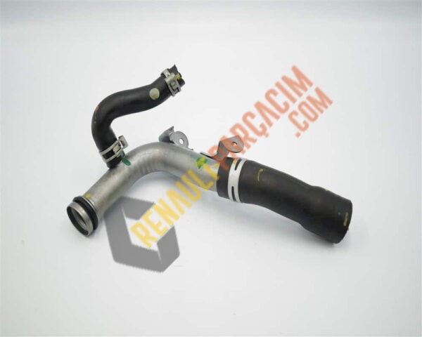 Master 3 Trafic 3 Giriş Devirdaim Borusu 8200801589 - Renault Parçacım